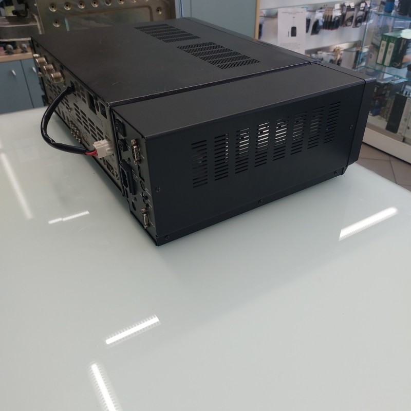 Yaesu FT-2000 + DSU Ricetrasmettitore da base HF + 50 Mhz